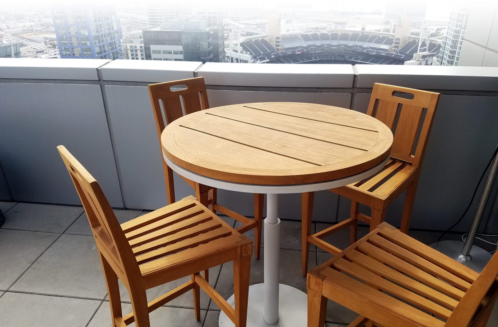 Table set refinished in Brea | OC Teak | OC Teak